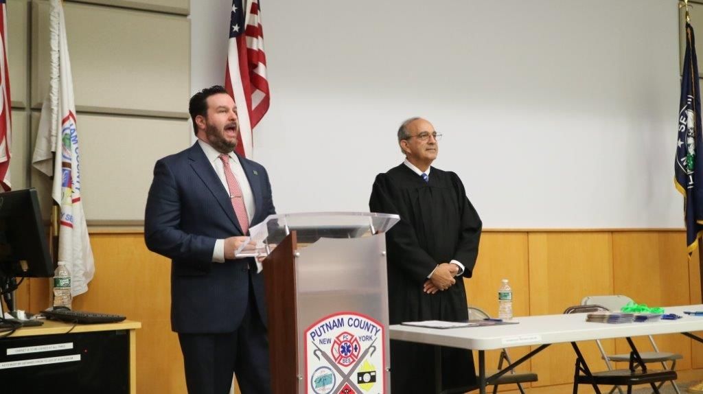 County Clerk Michael C. Bartolotti Swears in 24 New Citizens - Putnam ...
